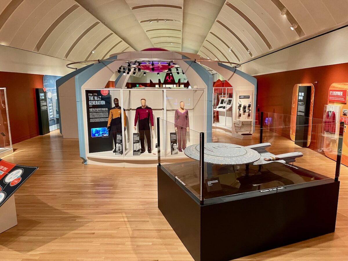 Star Trek: Exploring New Worlds (Skirball Cultural Center) - Los Angeles